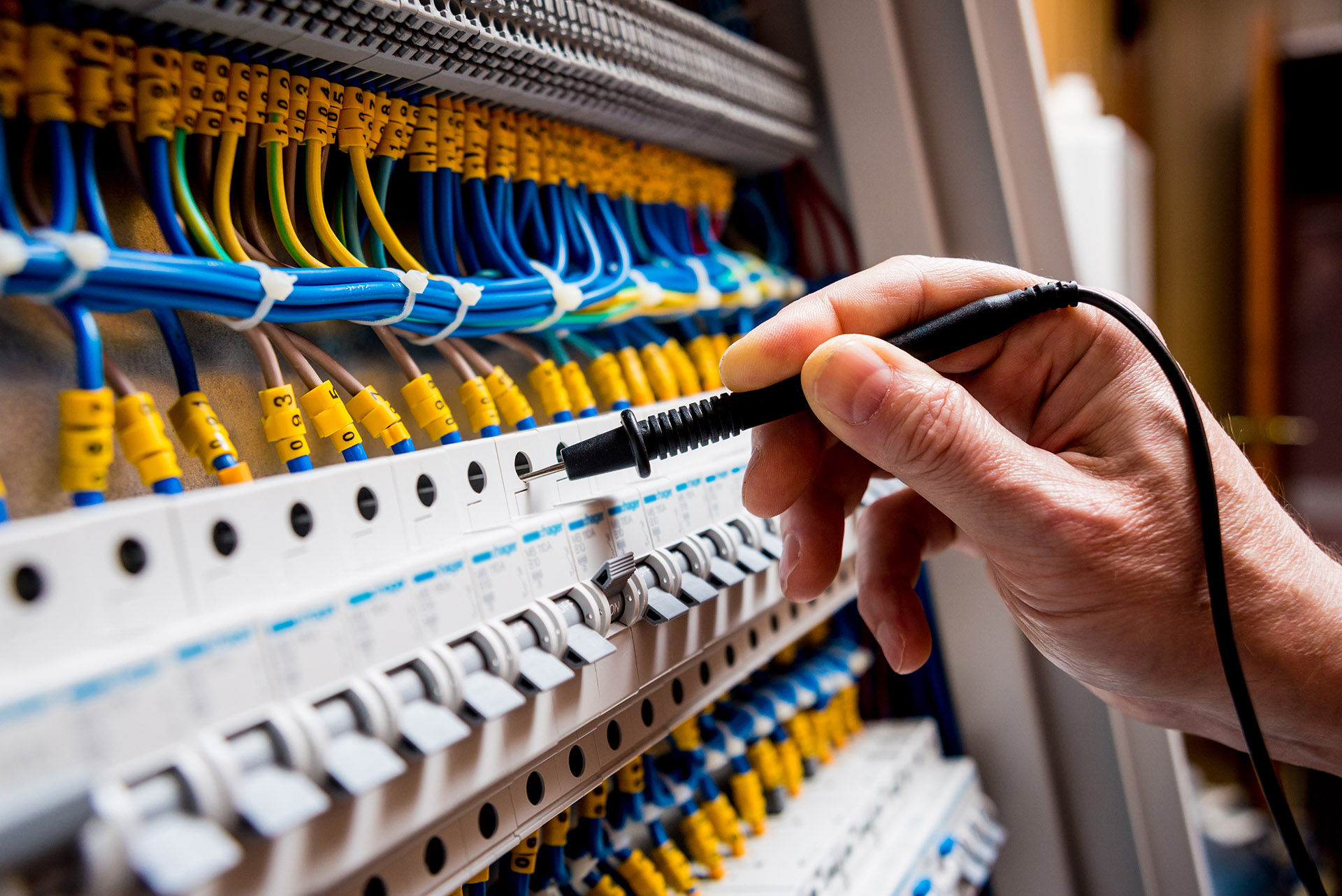 Helping Duty Holders - Electrical Safety Training | Bureau Veritas